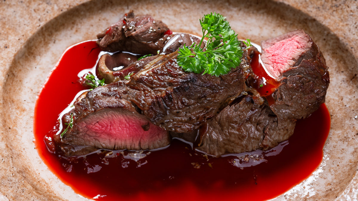 Lomo de Res en Salsa de Vino Tinto