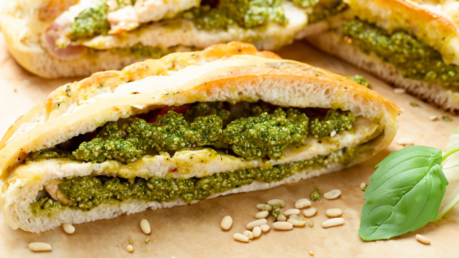 Panini de Pollo y Pesto: Una Delicia Fácil y Rápida con Cuisinart